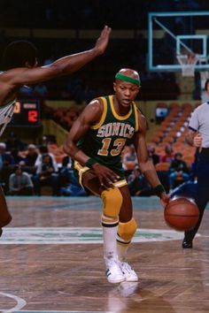 Slick Watts: How A Tryout Created A Sports Icon - Watts Basketball ...